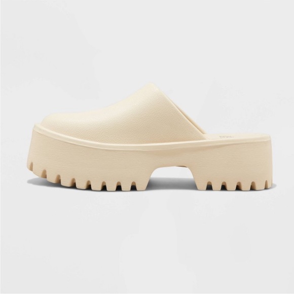 wild fable | Shoes | Wild Fable Platform Clogs | Poshmark